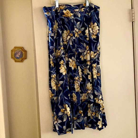 Koret | Skirts | Koret Long Floral Aline Skirt | Poshmark